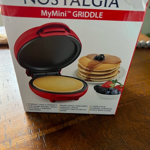 Nostalgia | Kitchen | New Mini Griddle Nostalgia | Poshmark